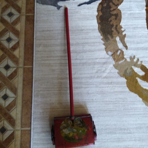 Disney | Toys | Disney Donald Duck And Minnie Mouse Toy Sweeper | Poshmark